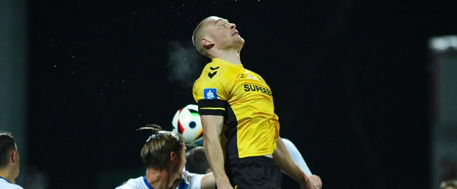 Oficjalnie: Oskar Repka na dłużej w GKS-ie Katowice