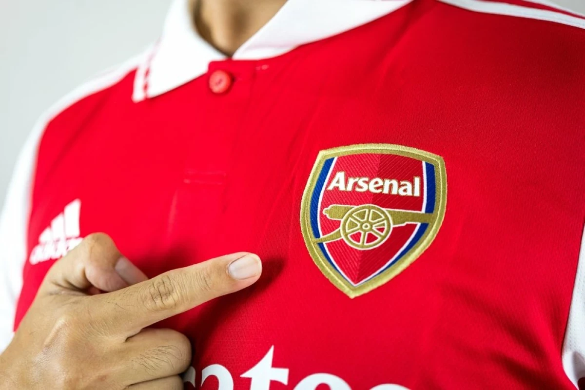 Arsenal - Brighton typy i kursy. Co warto obstawić? | 29.10.2025